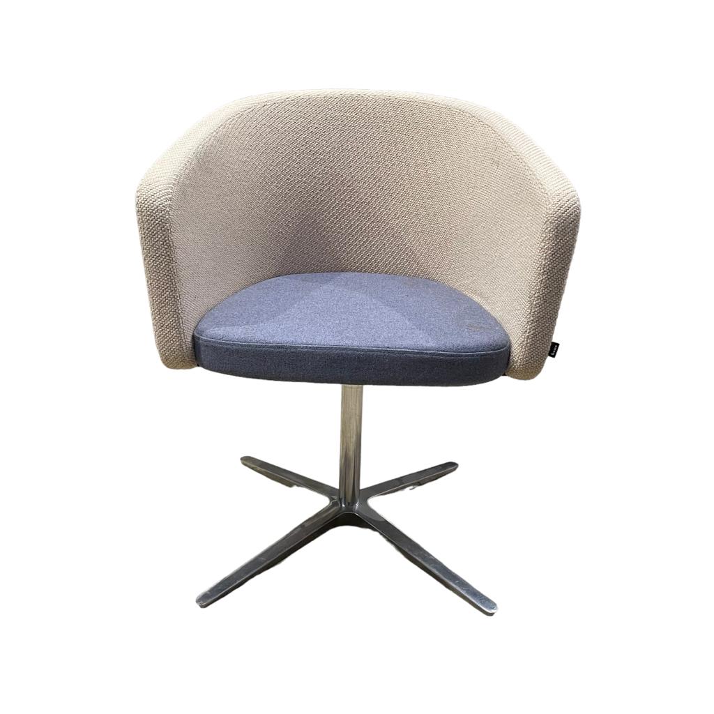 Refurbished Bene Club Chair - Cream & Blue — Zero Office Furniture