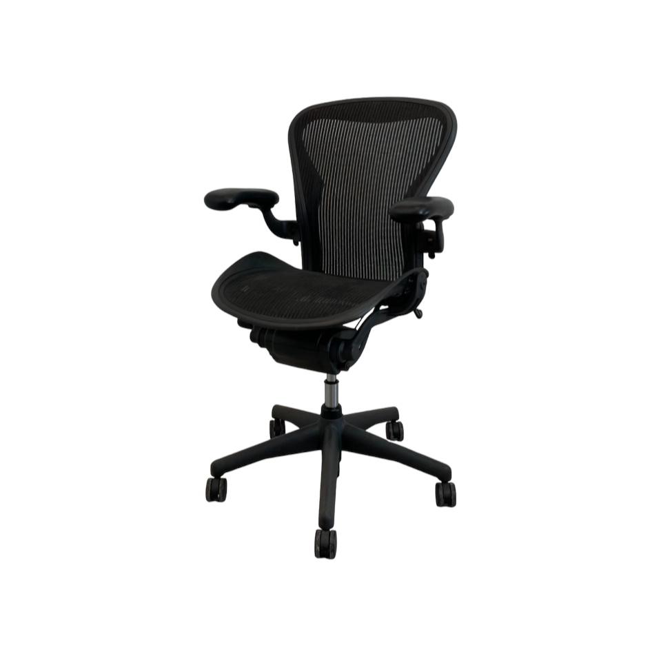 Refurbished Herman Miller Aeron - Graphite - A — Zero Office Furniture
