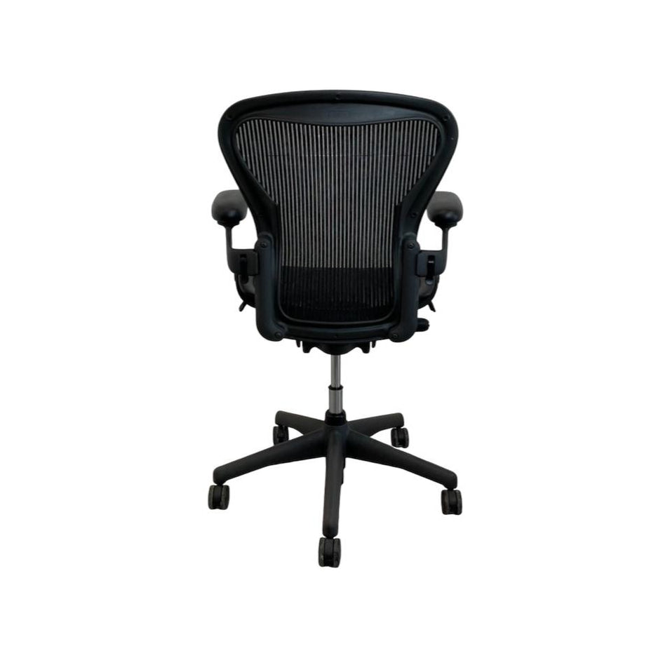 Refurbished Herman Miller Aeron - Graphite - A — Zero Office Furniture
