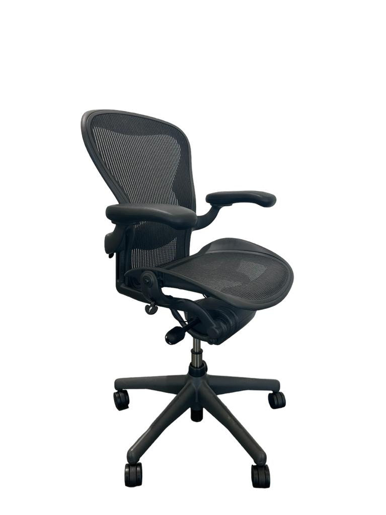 Refurbished Herman Miller Aeron MK2 Graphite — Zero Office Furniture